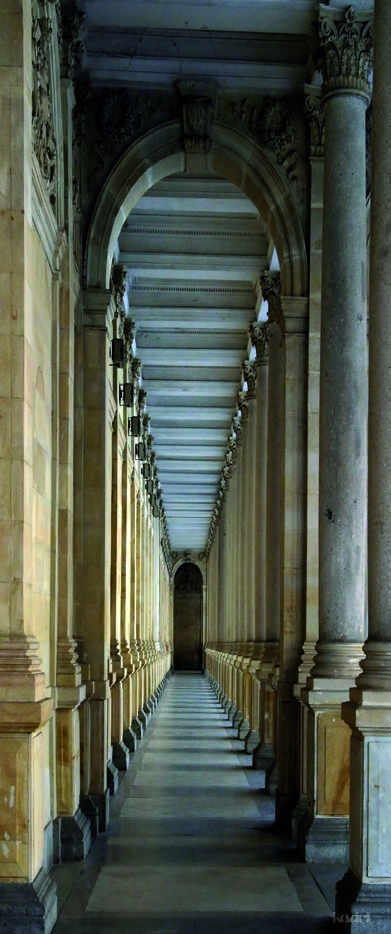 Castle Corridor - Christophe Living