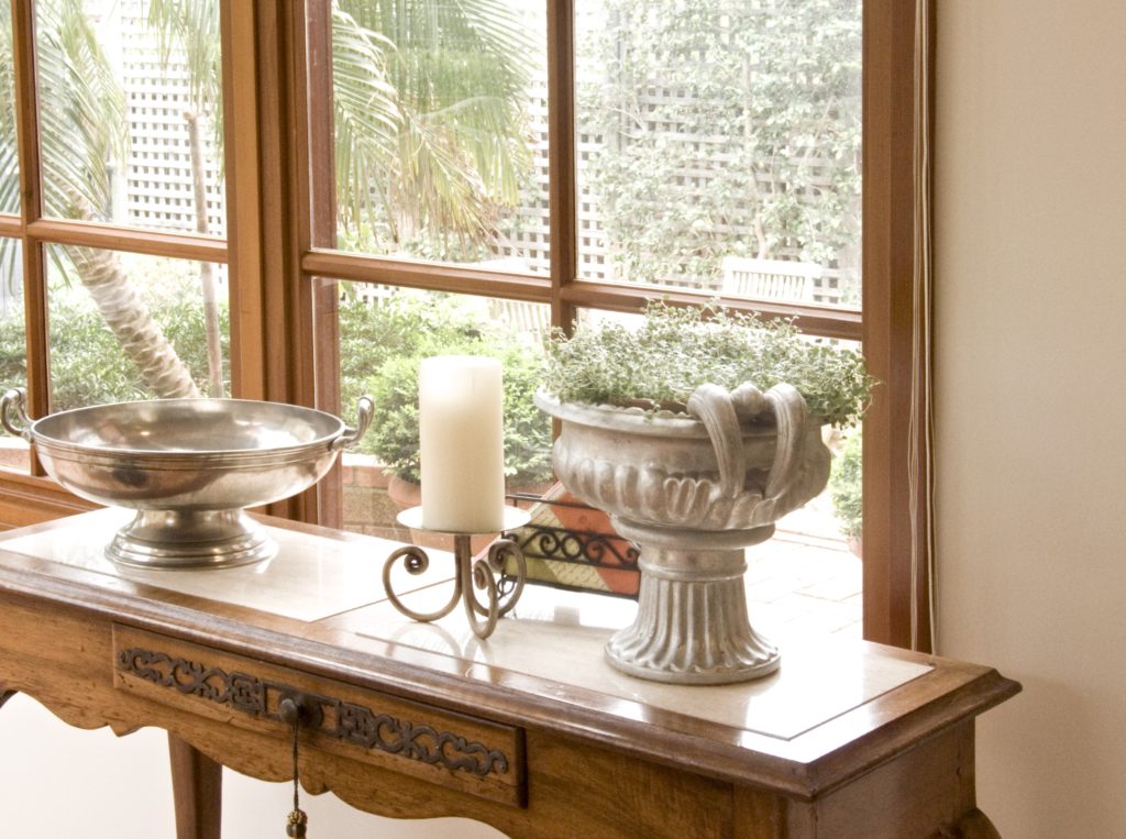 French Country Side Server - Christophe Living