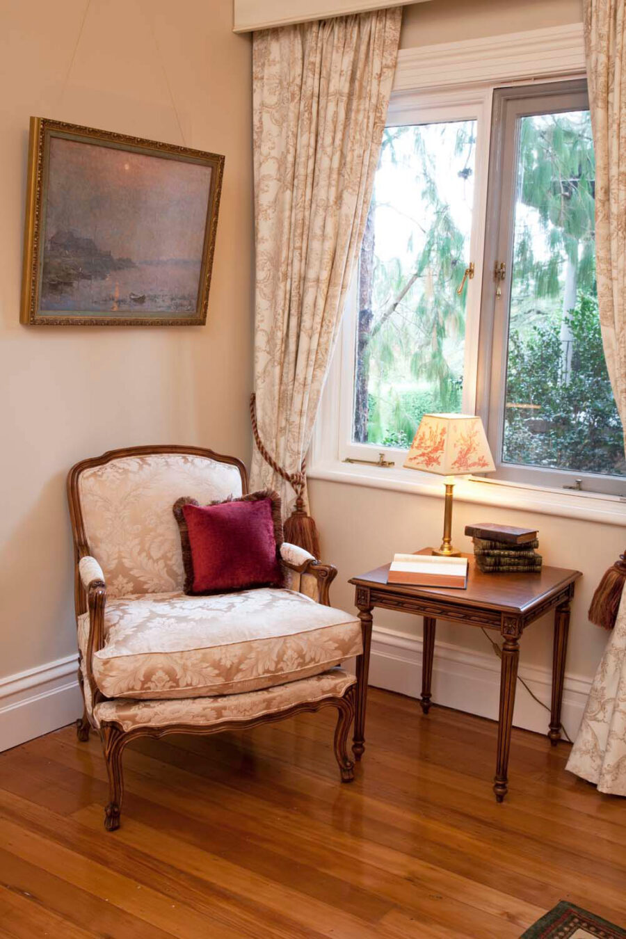 French provincial classic salon - Christophe Living