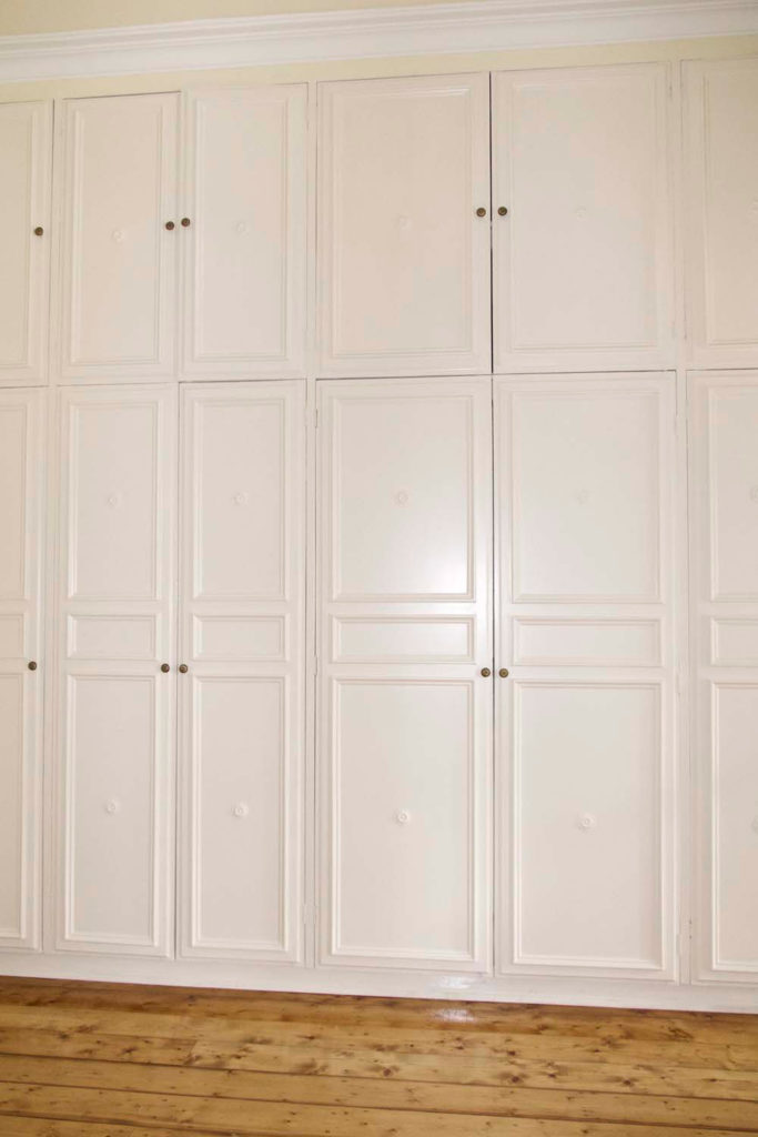 French classic interior design for an elegant apartment - Christophe Living